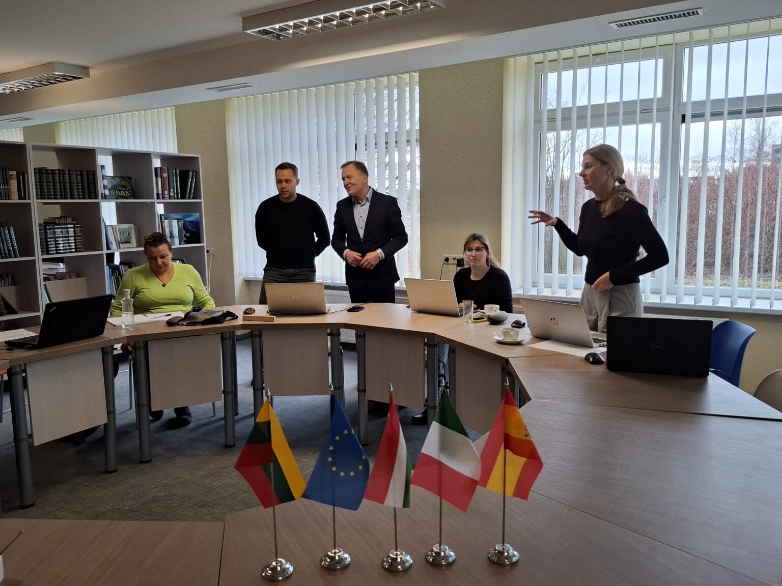 VITA Projekt – Kick-off Metting - English - SZÁMALK-Szalézi Technikum ...